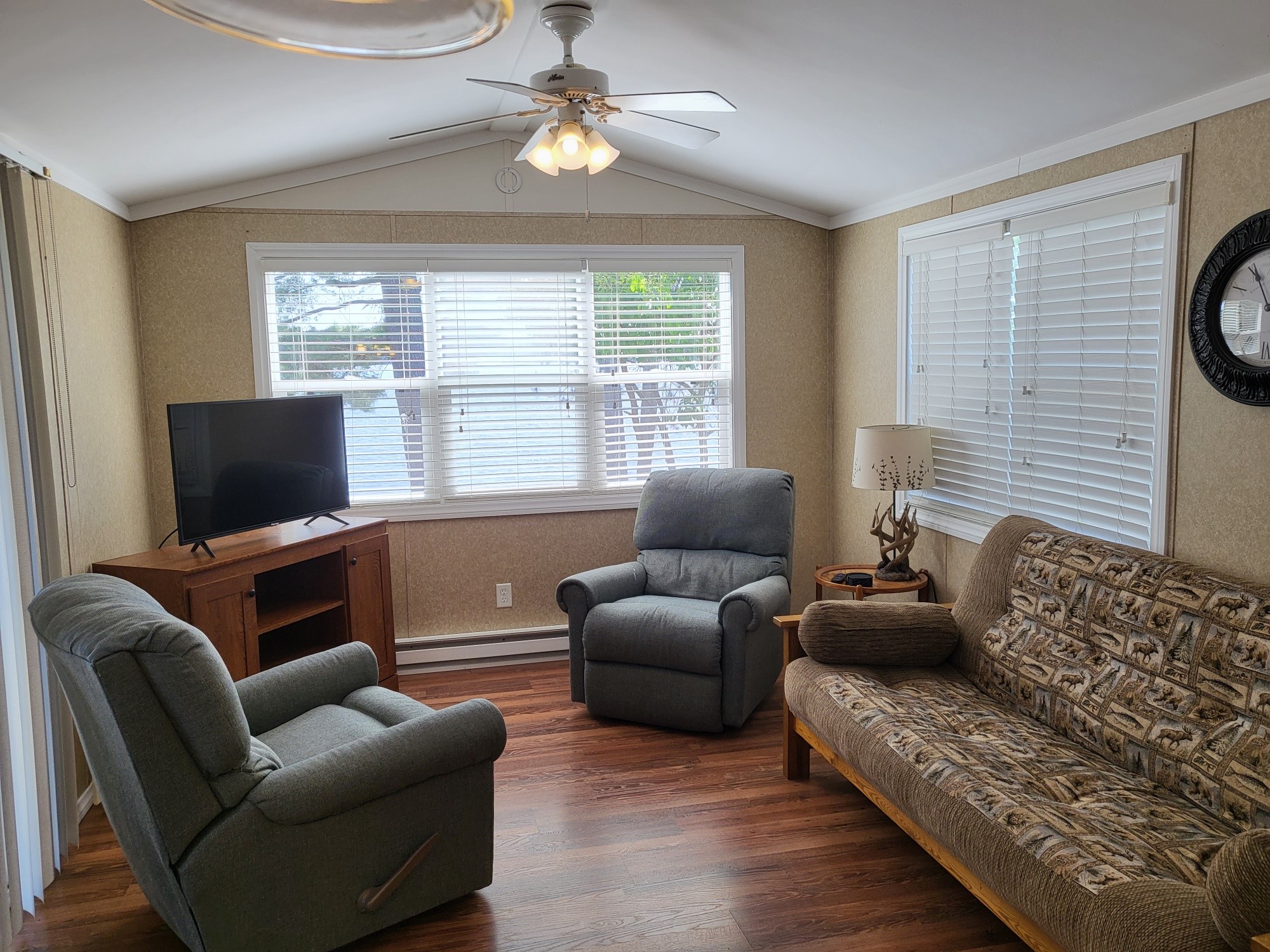 Cabin 5 – Welcome to Northern Exposure Resort & Campground, on the ...